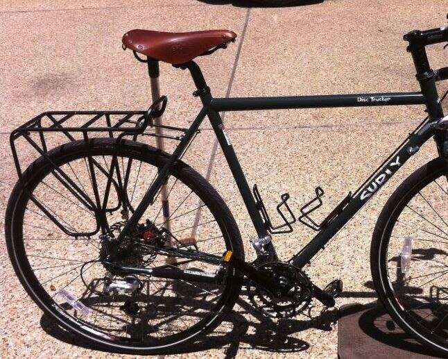 Surly Nice Rear Rack Bagasjebrett Sort, Stål, Solid - Bikeshop.no